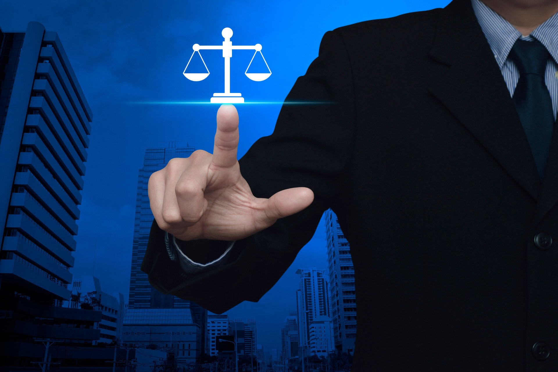 How a Small Law Firm Leverages Big Benefits